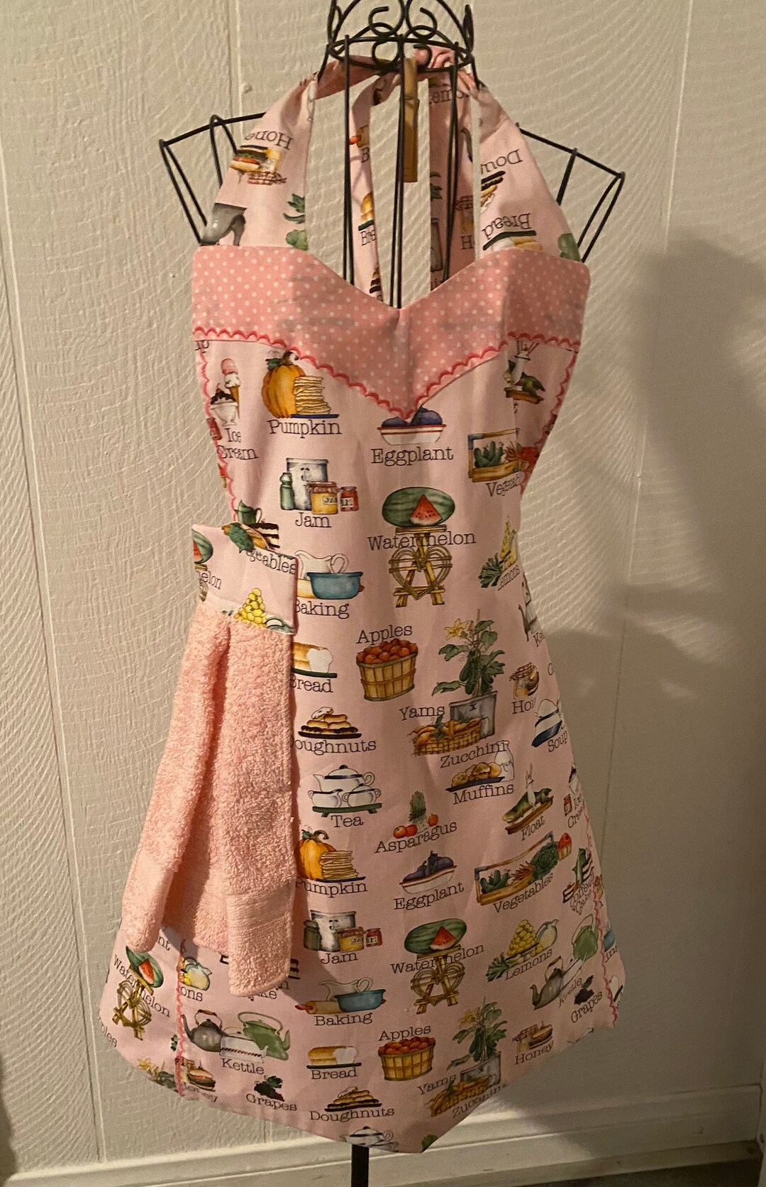 Vintage Style Reversible Apron: Alphabet Kitchen Print, Sweetheart ...