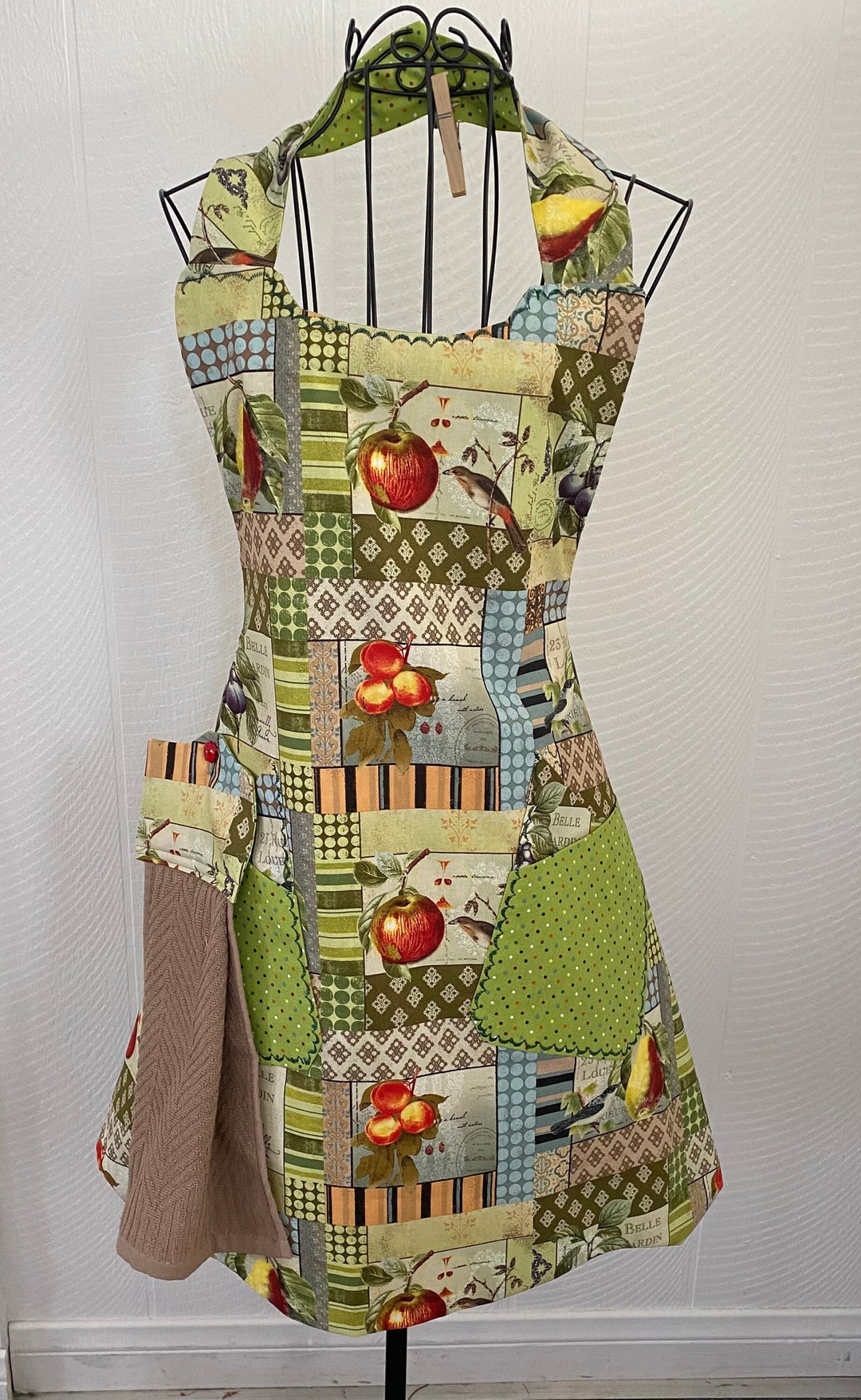 Vintage Style Reversible Apron: Apples, Pears & Birds Motif With ...
