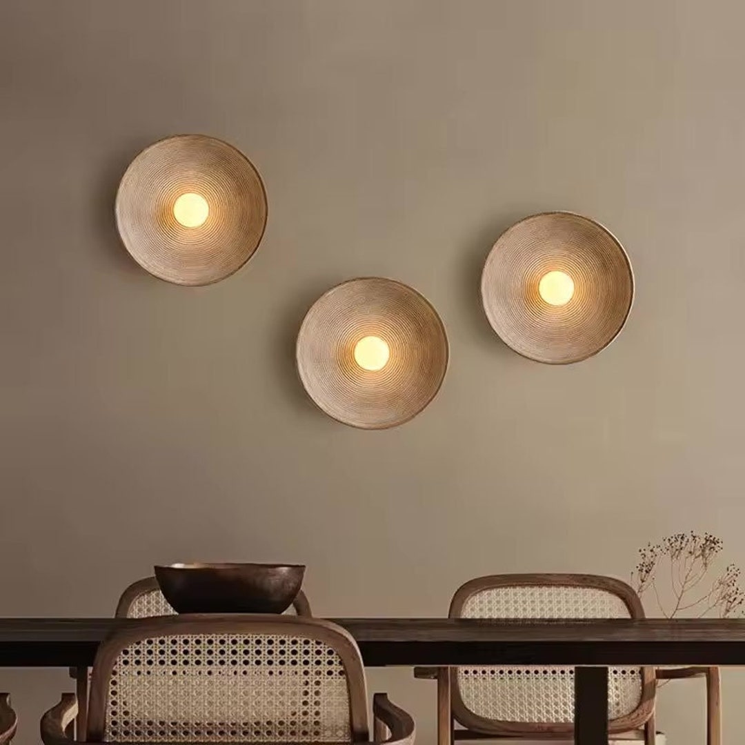 Akira Wall Lamp - Etsy