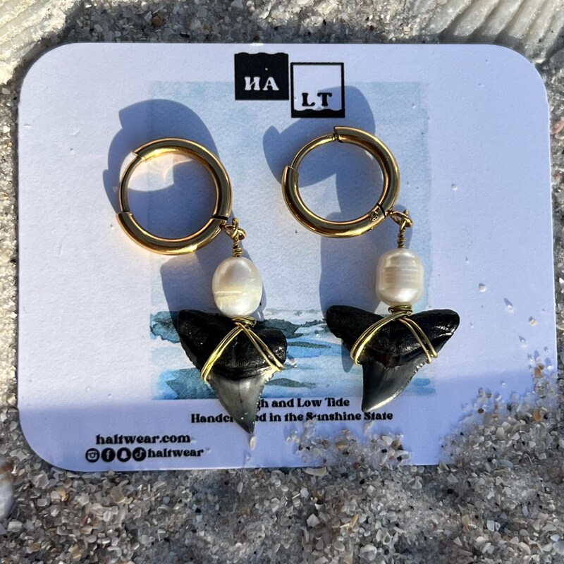 18k Shark Earrings - Etsy