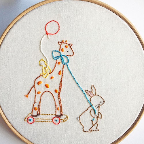 The Giraffe Ride Hand Embroidery PDF Pattern - Etsy