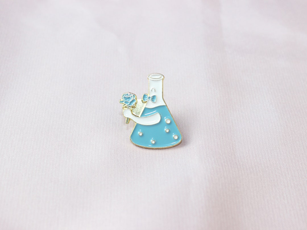 Wallace and Gromit Pin/chemistry LAB Badge/ Laboratory Pins/blackcat ...