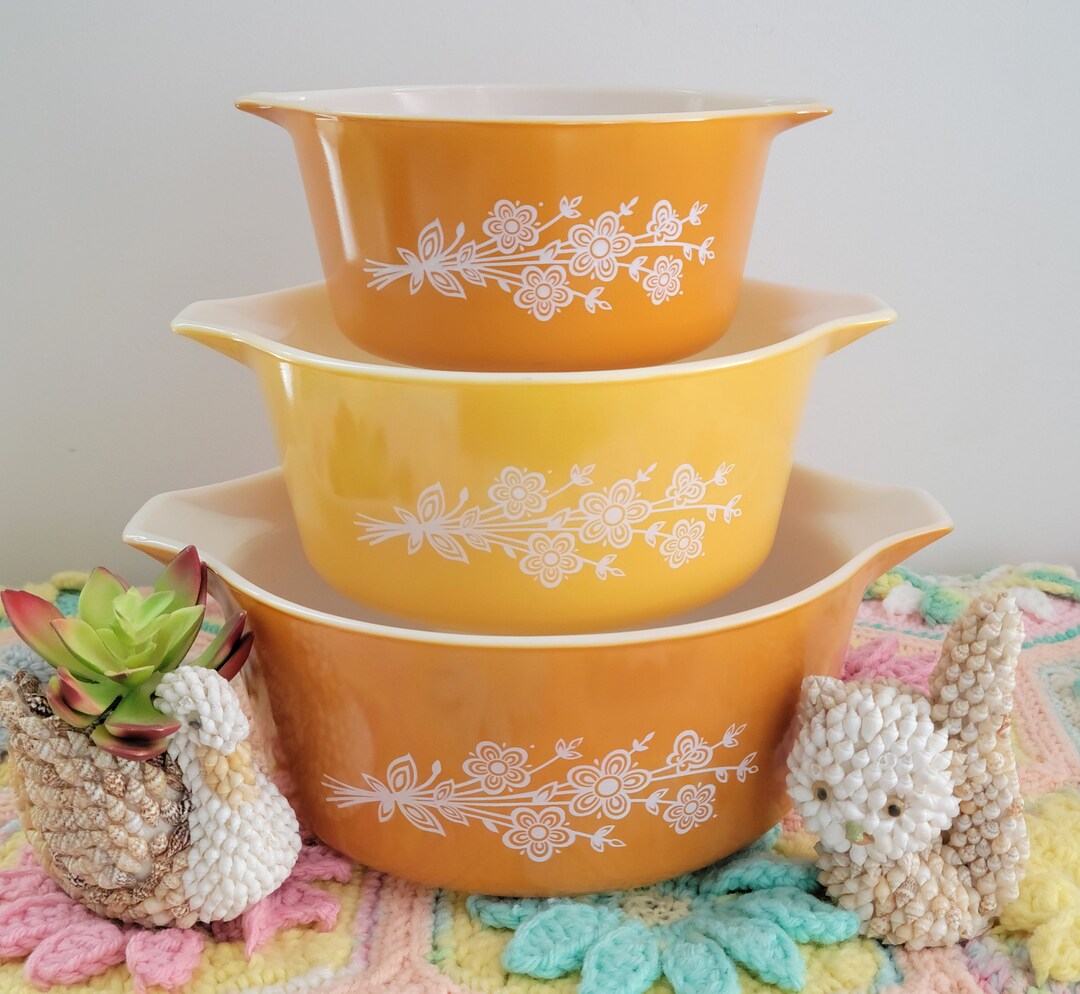 Vintage Pyrex Butterfly Gold Redesign Set of 3 Round Casserole Dishes ...