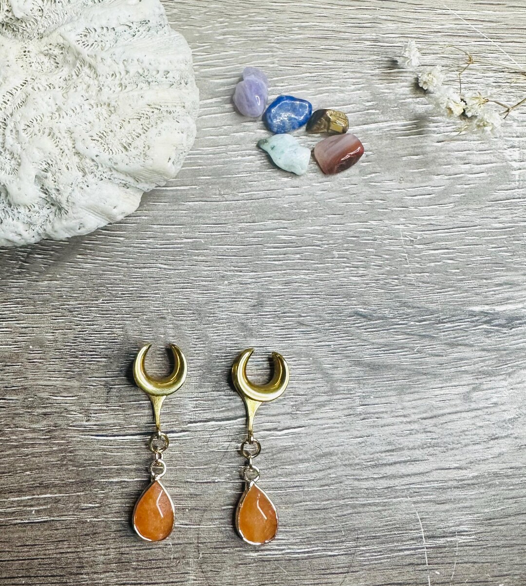Dangle Gauges Plug Earrings Gold Carnelian Teardrop Tunnels Saddles ...
