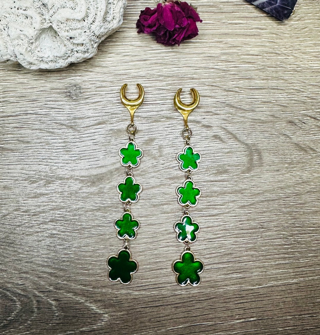 2g 6mm 1 25mm Gold and Green 4-tier Malachite Clover Dangle Drop Gauge ...