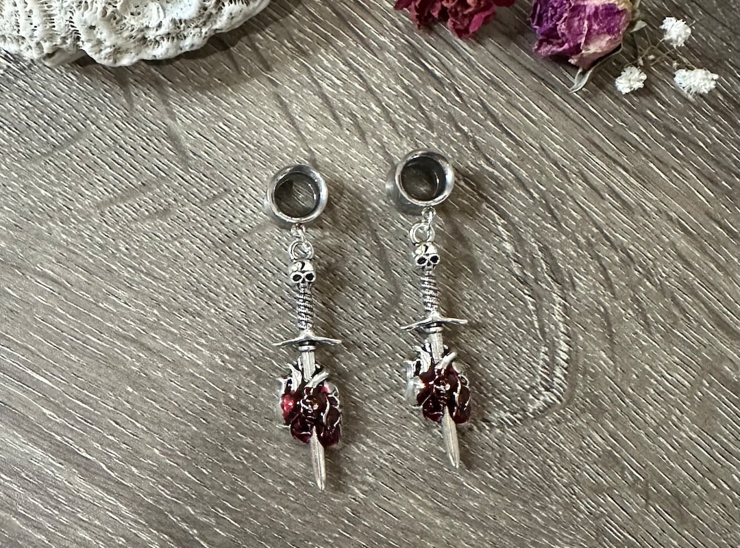 2g (6mm) - 1’’ (25mm) Silver Skull Sword Piercing Heart Plugs Gauges ...