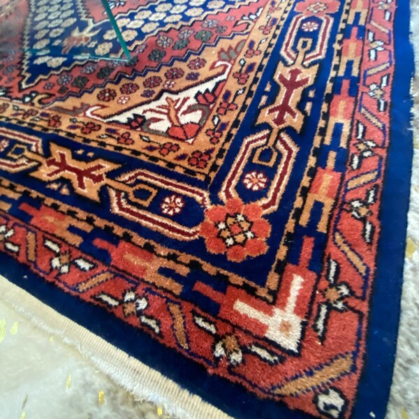 Persian Rug - Etsy