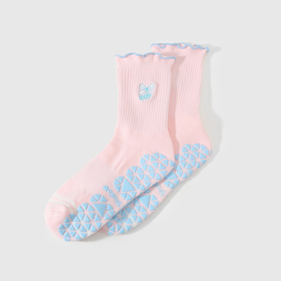 Cute Cherry Bow Embroidered Pilates Grip Socks｜non-slip Socks | Cushion ...
