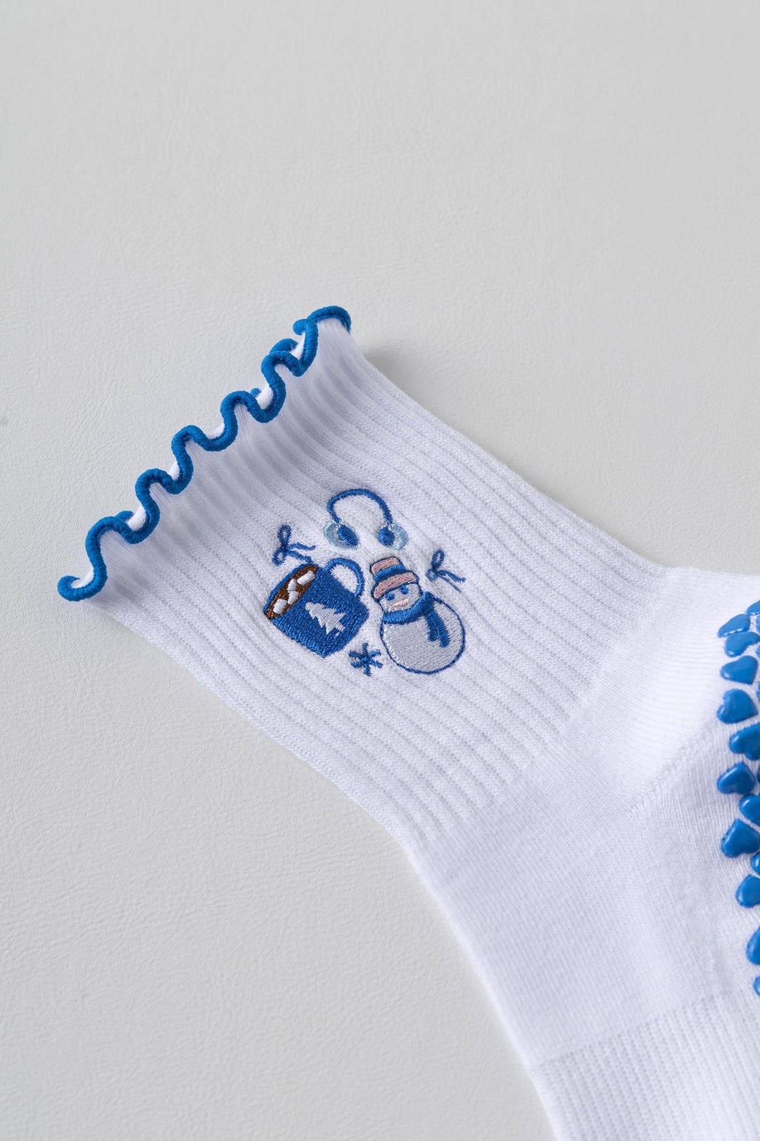 Winter Melody Snowman Embroidered Grip Socks｜non-slip Socks | Cushion ...
