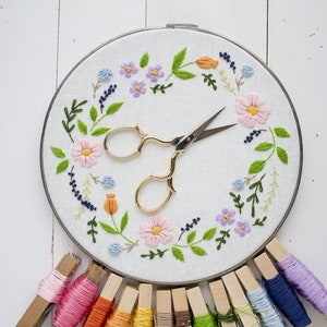 Hello Lovely Digital Pattern Hand-embroidery, Stitching, Embroidery ...