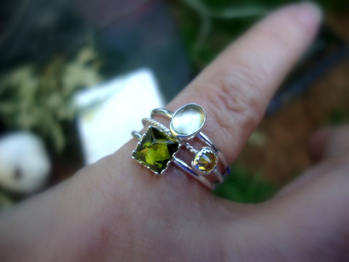 3 Ring Stack Green Eyes Green Moonstone Olivine Man Made - Etsy