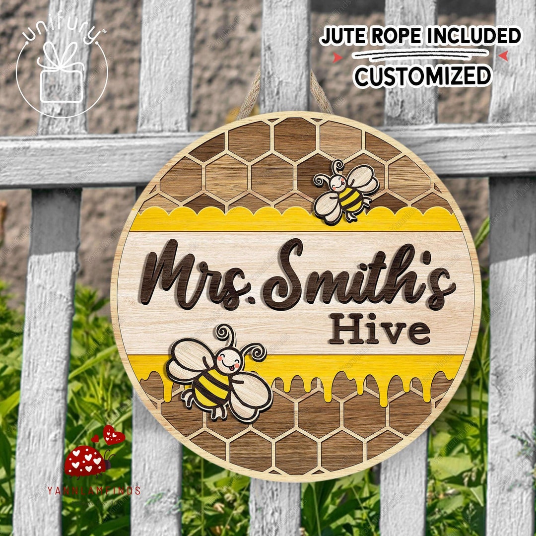 Customized Classroom Welcome Sign, Teacher Door Sign, Bee Hive Round ...