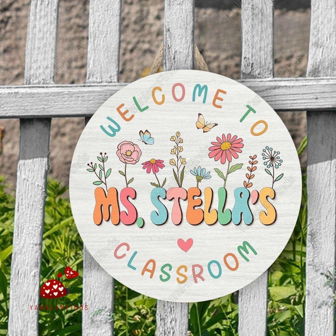 Personalized Classroom Welcome Sign, Teacher Door Sign, Classroom Round ...