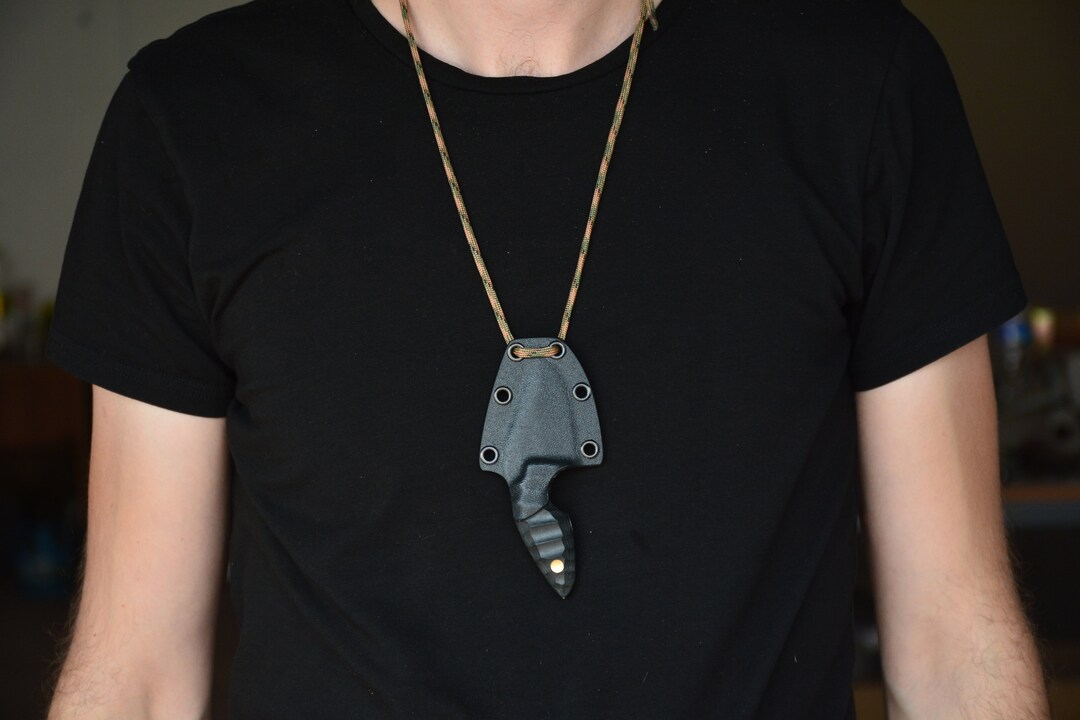 Personalized Necklace Knife: Handmade Bushcraft Knife - Etsy