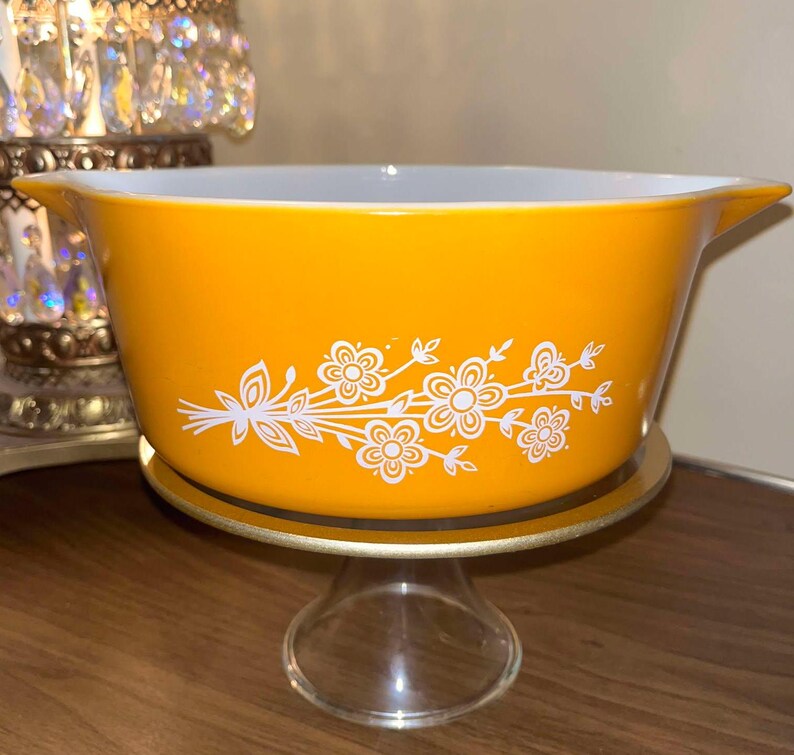 Vintage PYREX 475-B Butterfly Gold 2.5 QT. Cinderella Casserole Dish ...