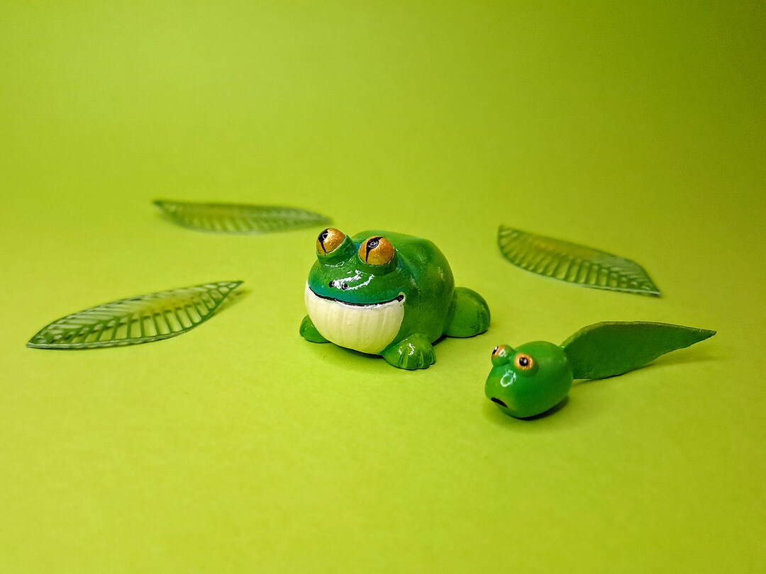 Wooden Frog/ Toad Figurine, Pacman/bull ceratophrys, Lithobates ...