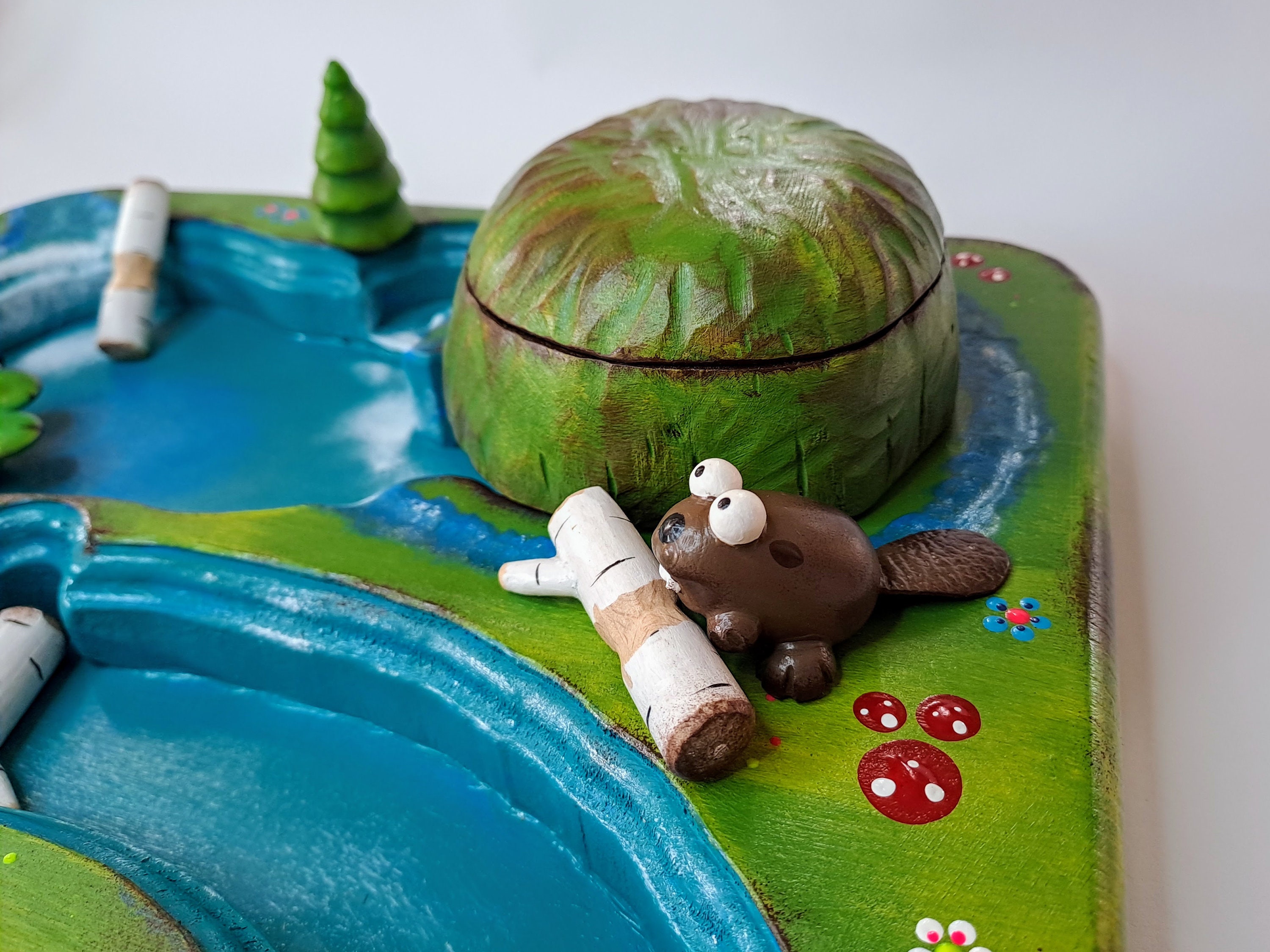 Wooden Water Habitat/diorama/playscape/playset, River, Pond/lake/pool ...