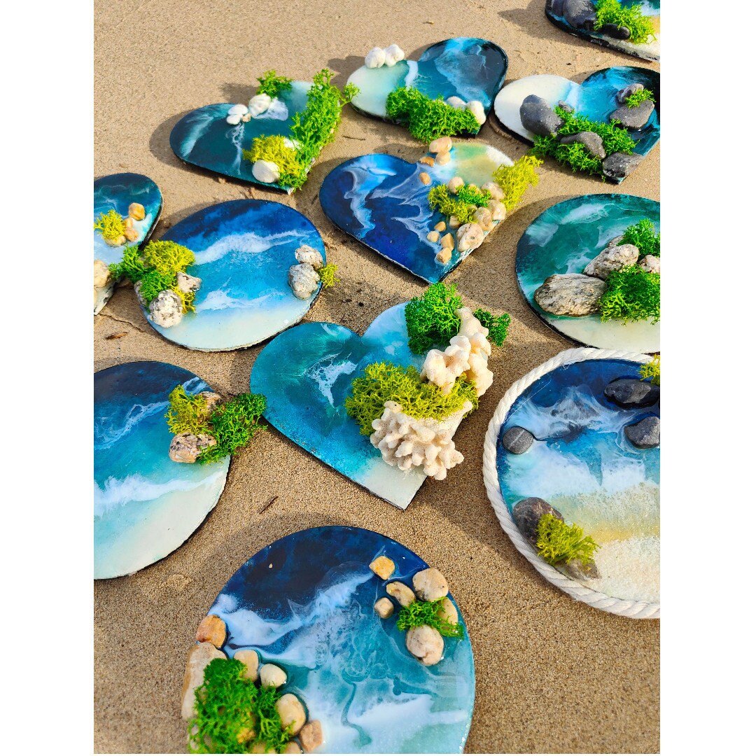 Various Magnet Epoxy Resin Moss. Round Magnet, Heart-shaped Magnet ...