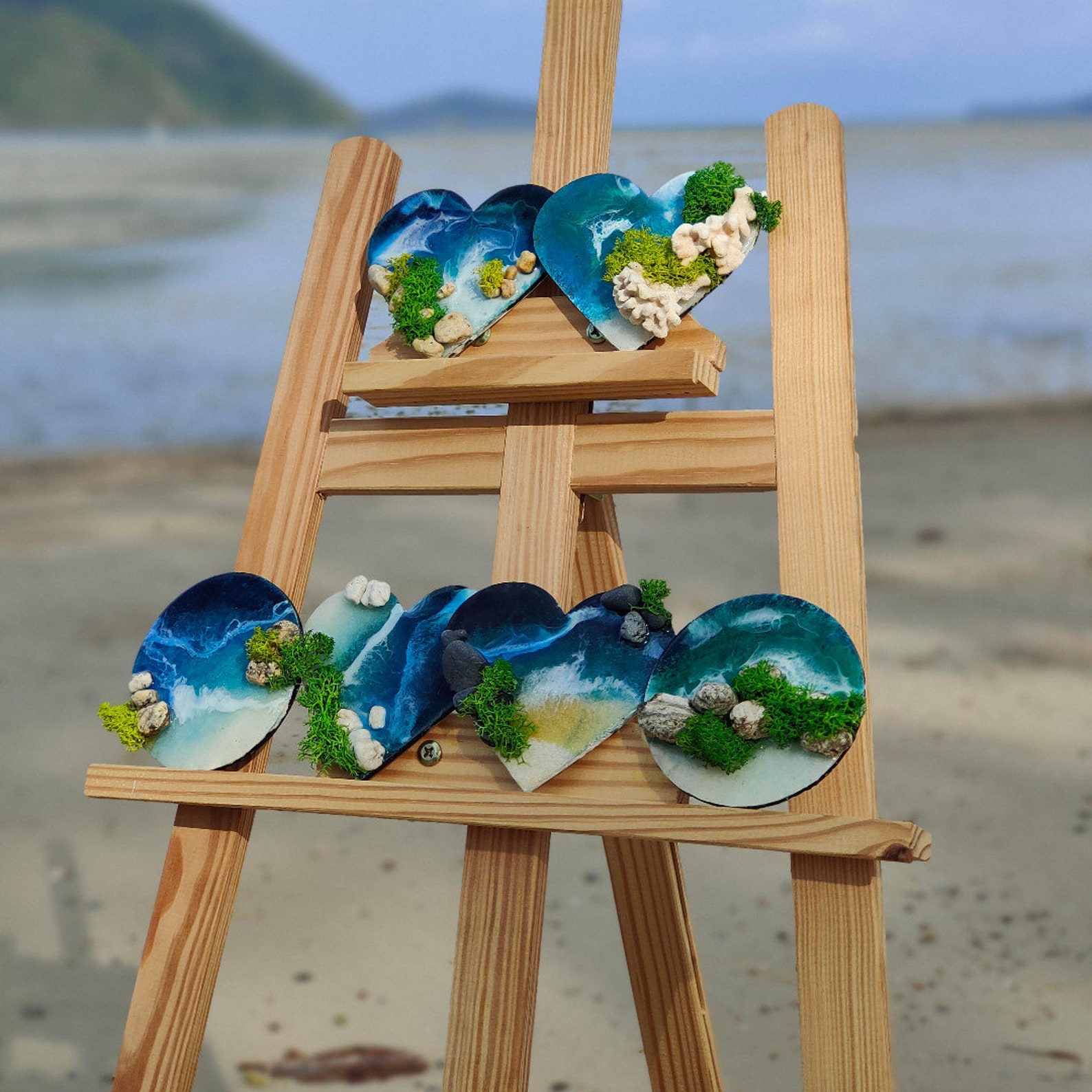 Various Magnet Epoxy Resin Moss. Round Magnet, Heart-shaped Magnet ...