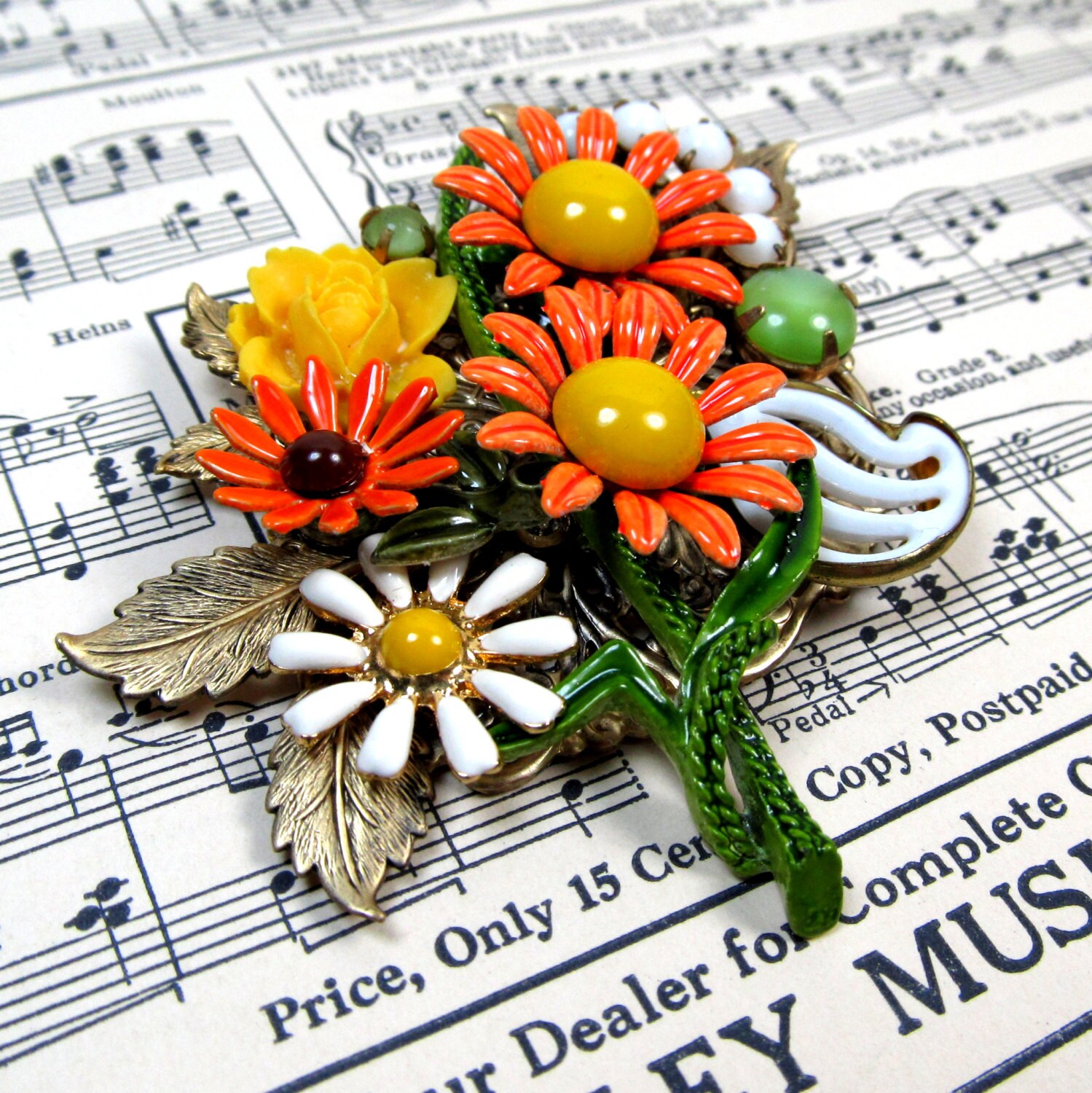Daisy Daisy Vintage Collage Brooch Enamel Flowers Upcycled Mothers Day ...