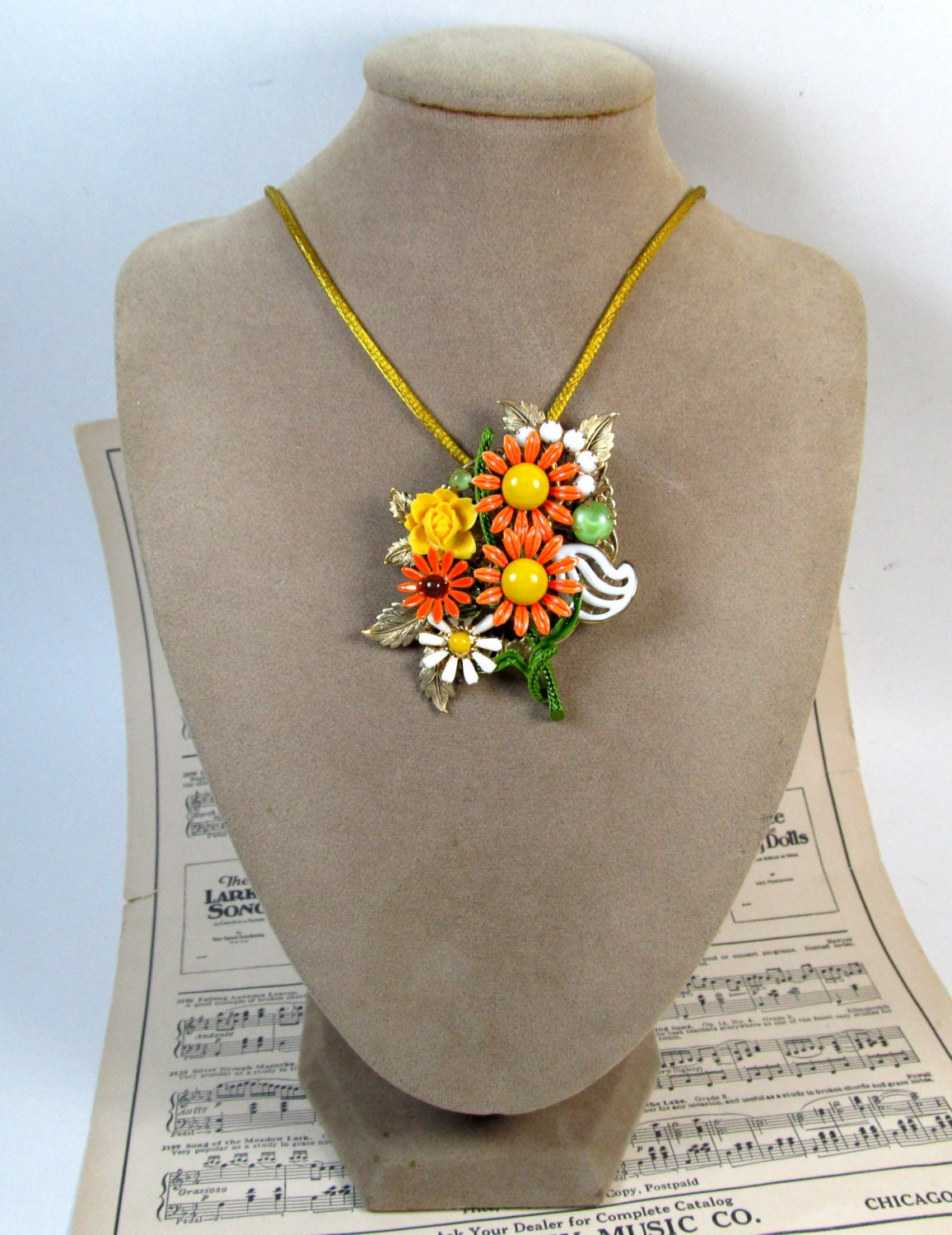 Daisy Daisy Vintage Collage Brooch Enamel Flowers Upcycled Mothers Day ...