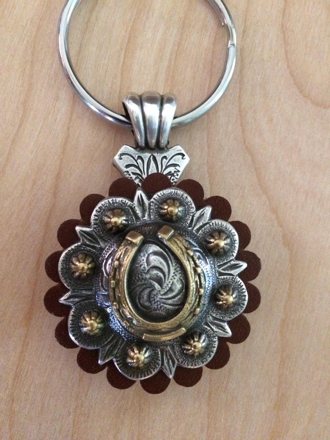 Horse Shoe Concho Keychain - Etsy
