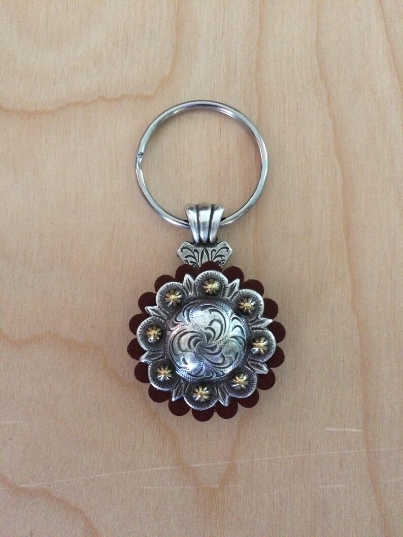 Pico Berry Concho Keychain - Etsy