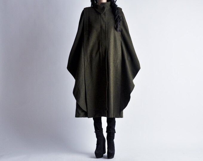 80s Army Green Avant Garde Batwing Cape Coat / M / L - Etsy