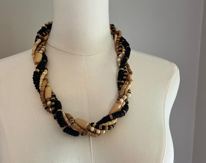 Vintage Black and Tan Beaded Necklace - Etsy