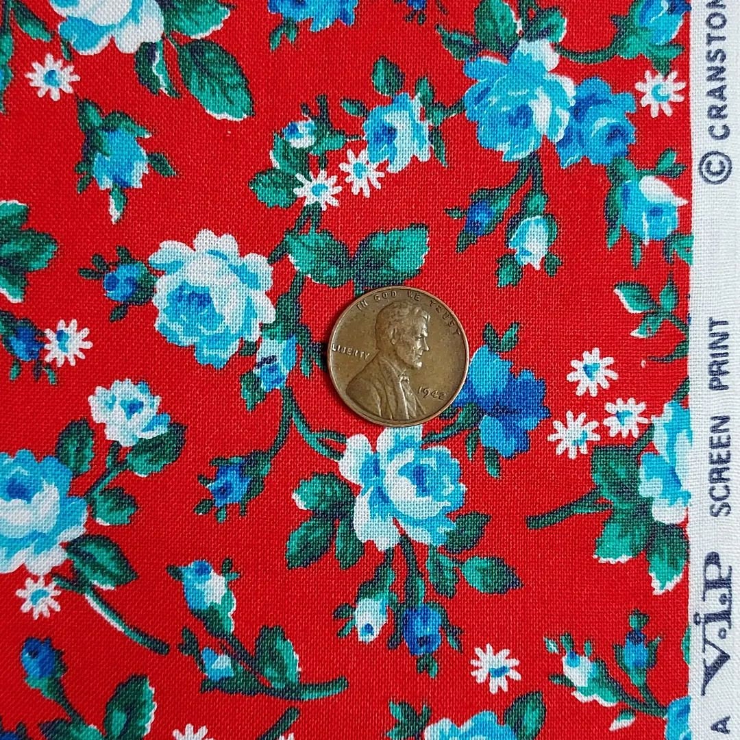 GLORIOUS Vintage VIP CRANSTON Print Works Fabric Generous 1/4 Yard (10"x44") Blue Roses on Red ...