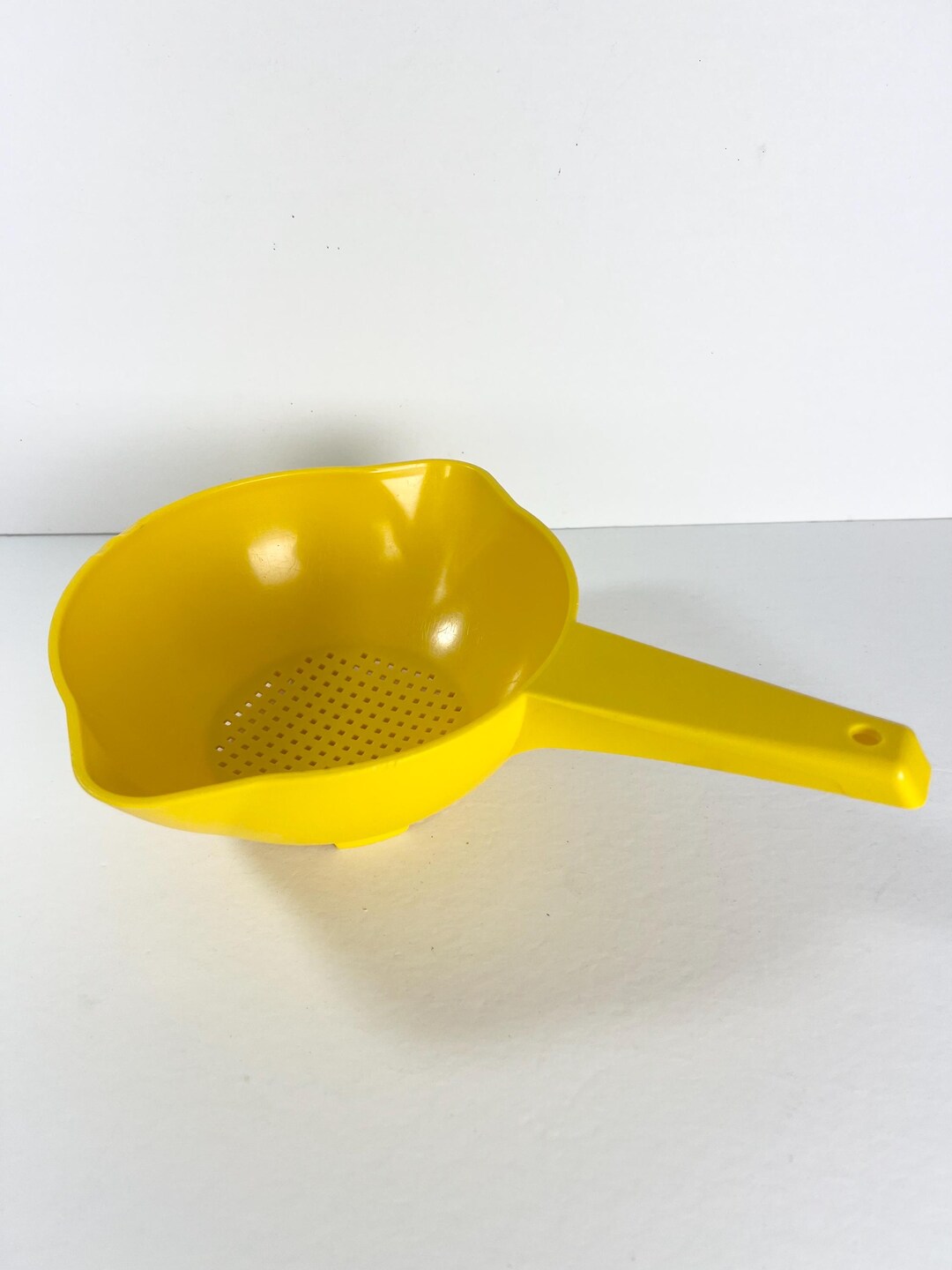 Vintage Tupperware Strainer Yellow Plastic Retro Kitchen Cottagecore - Etsy