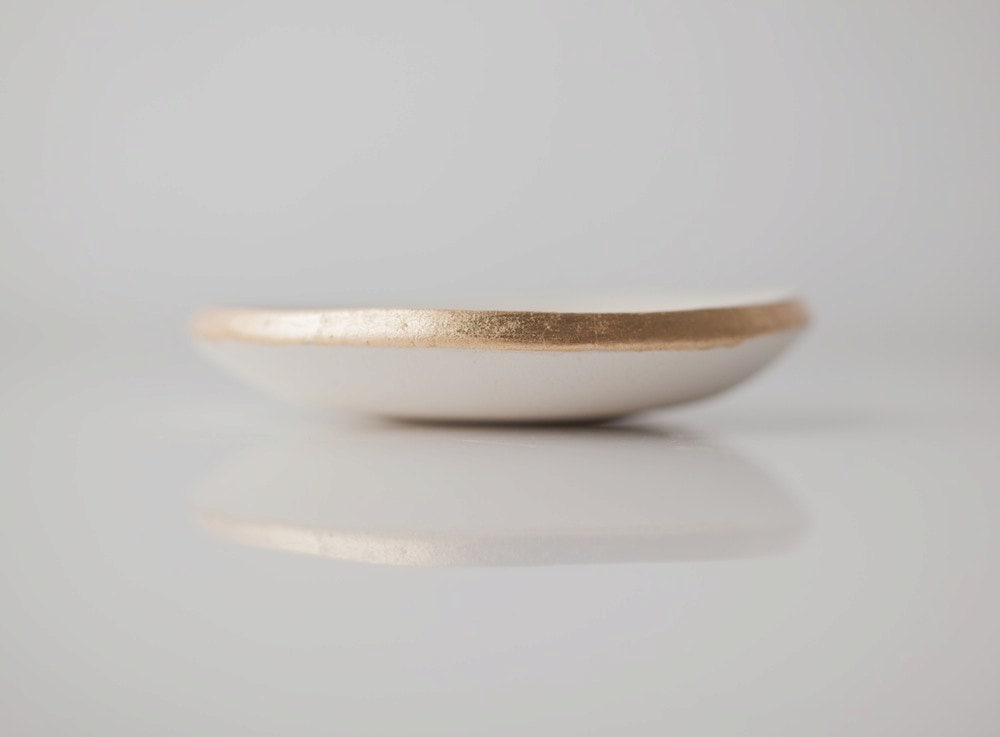 Small Gold Lip Dish | Etsy