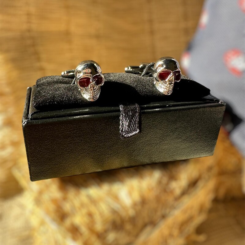Skull Cufflinks and Tie Pin - Etsy