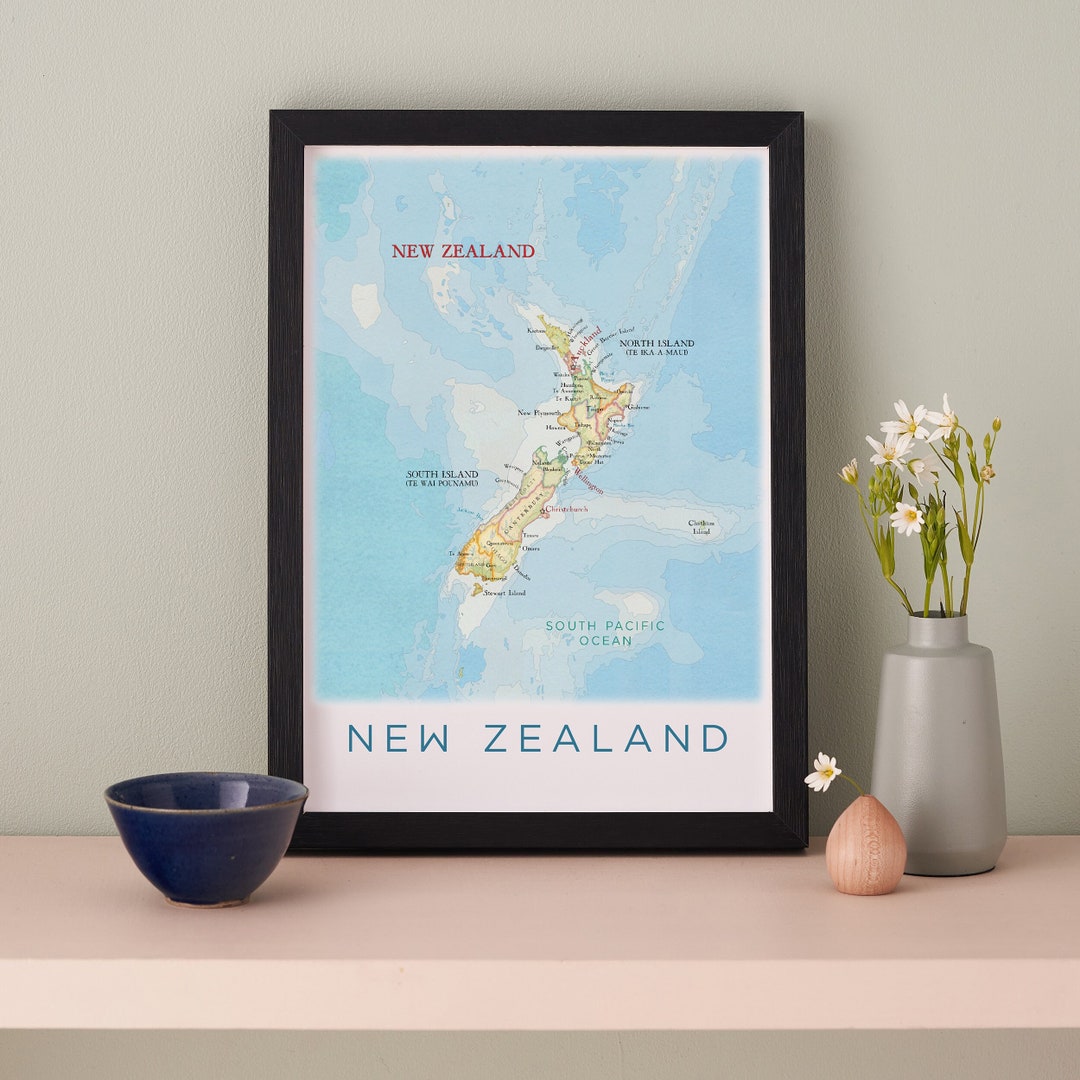 New Zealand Map Poster Print, Wall Art Travel Gift, Map of New Zealand ...