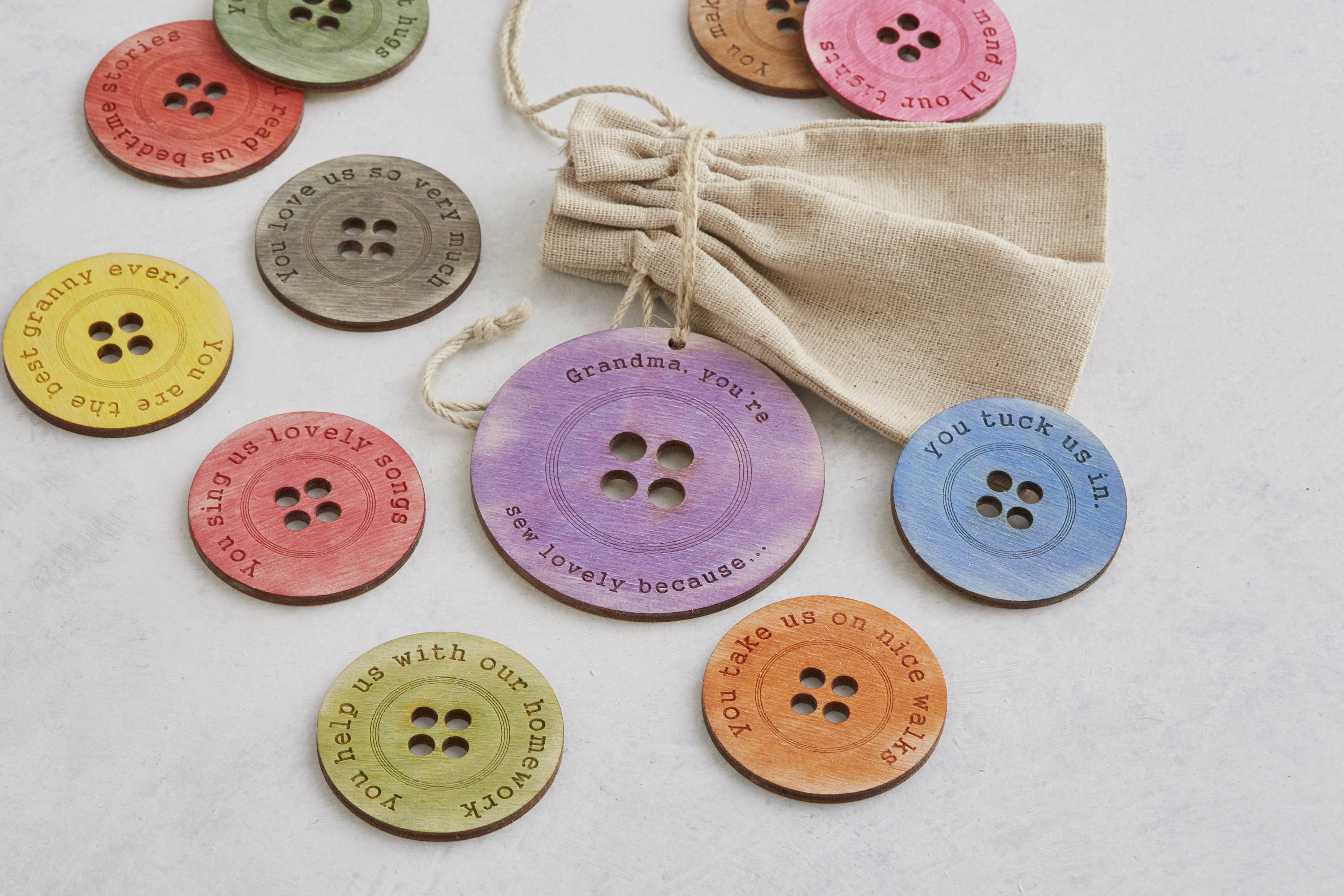Message Tokens - I Love You Because... Wood Star Keepsake Gift ...