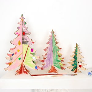 Craft DIY Christmas Trees - Festive Table Decorations - Kids Crafts ...