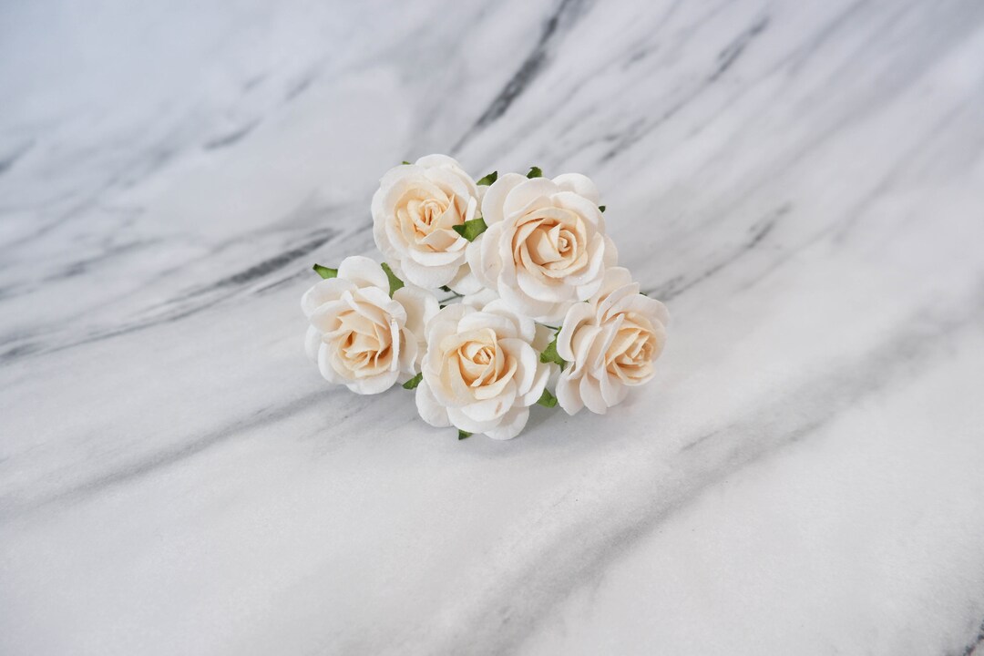 5 4.5 Cm Paper Roses, Light Yellow Center, Two Tones Roses - Etsy