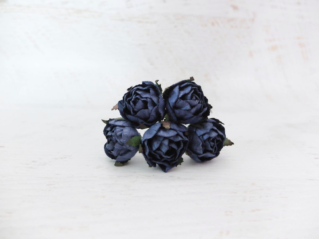 5 30mm Navy Blue Paper Ranunculus, 3 Cm Paper Flowers With Wire Stems ...