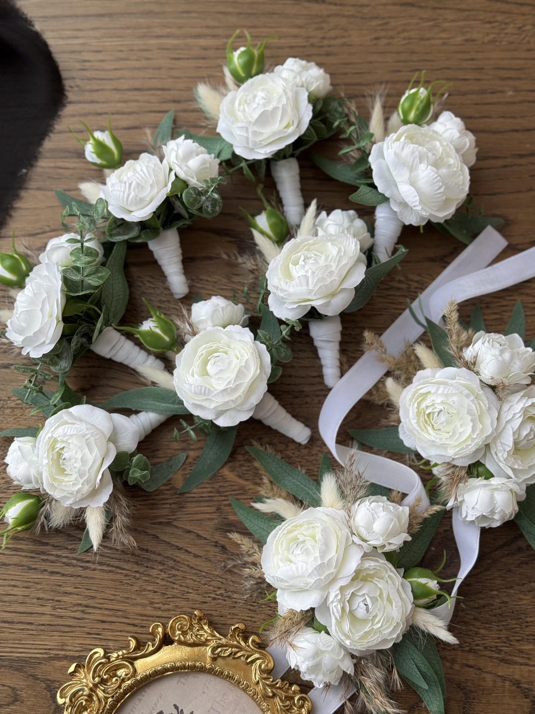 Classic Boutonniere, Wedding Corsage, White Roses Boutonniere for Groom ...