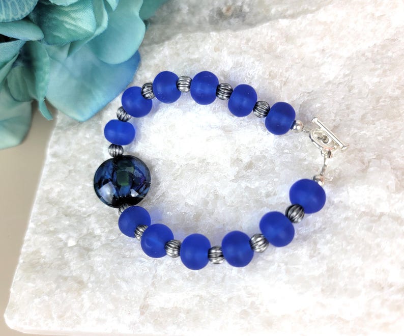 Monochromatic Blue Bracelet, Royal Blue Bracelet, Bright Blue, Art ...