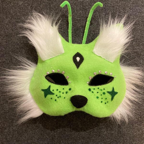 Green Alien Therian Mask - Etsy