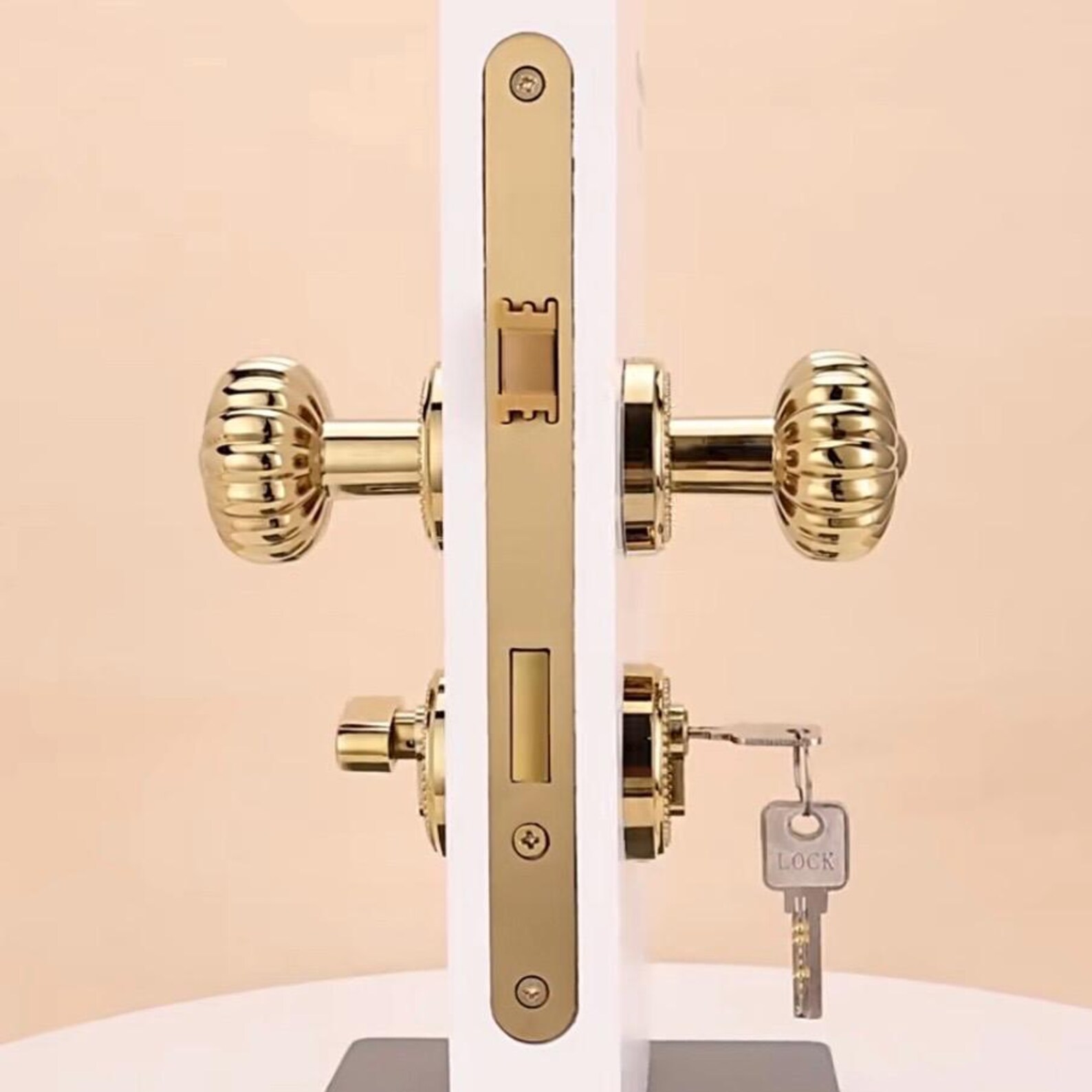 Modern Design Pumpkin Lock, Interior Door Lever Handle With Secure Lock ...