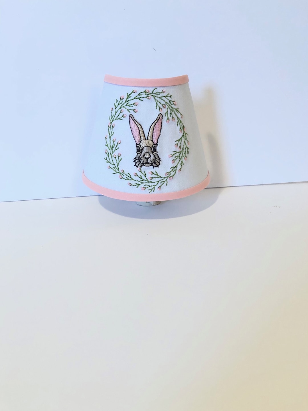 MADE TO ORDER Rabbit Wreath Night Light - Etsy