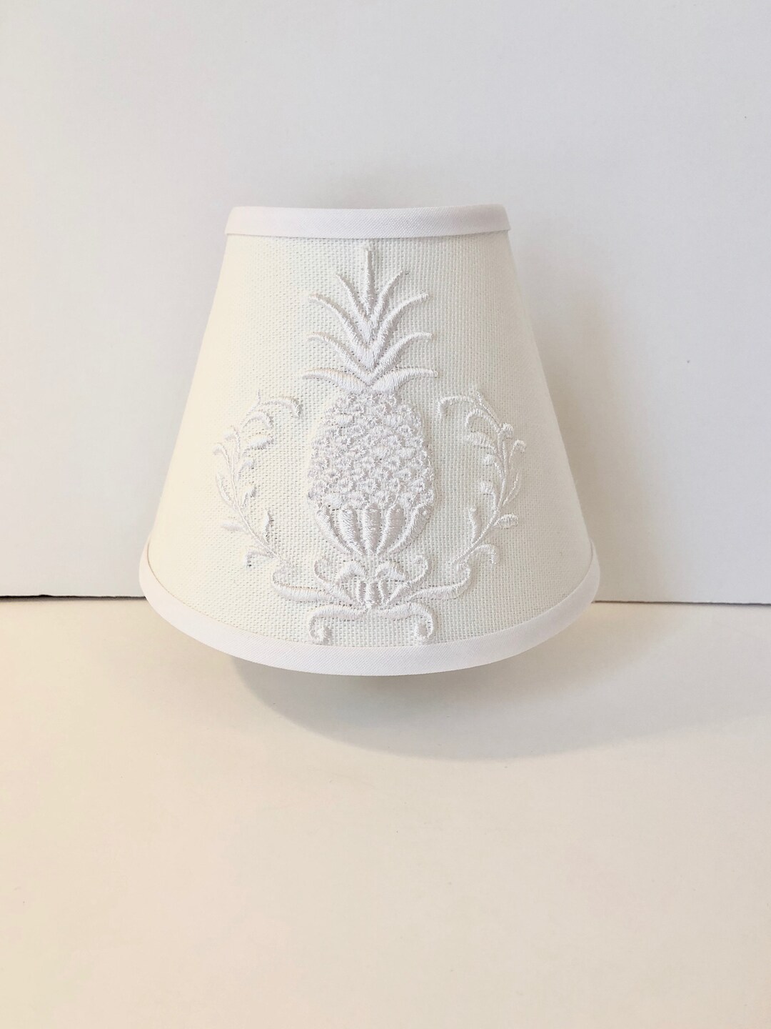 MADE TO ORDER Pineapple Wreath Night Light (other Colors Available) - Etsy