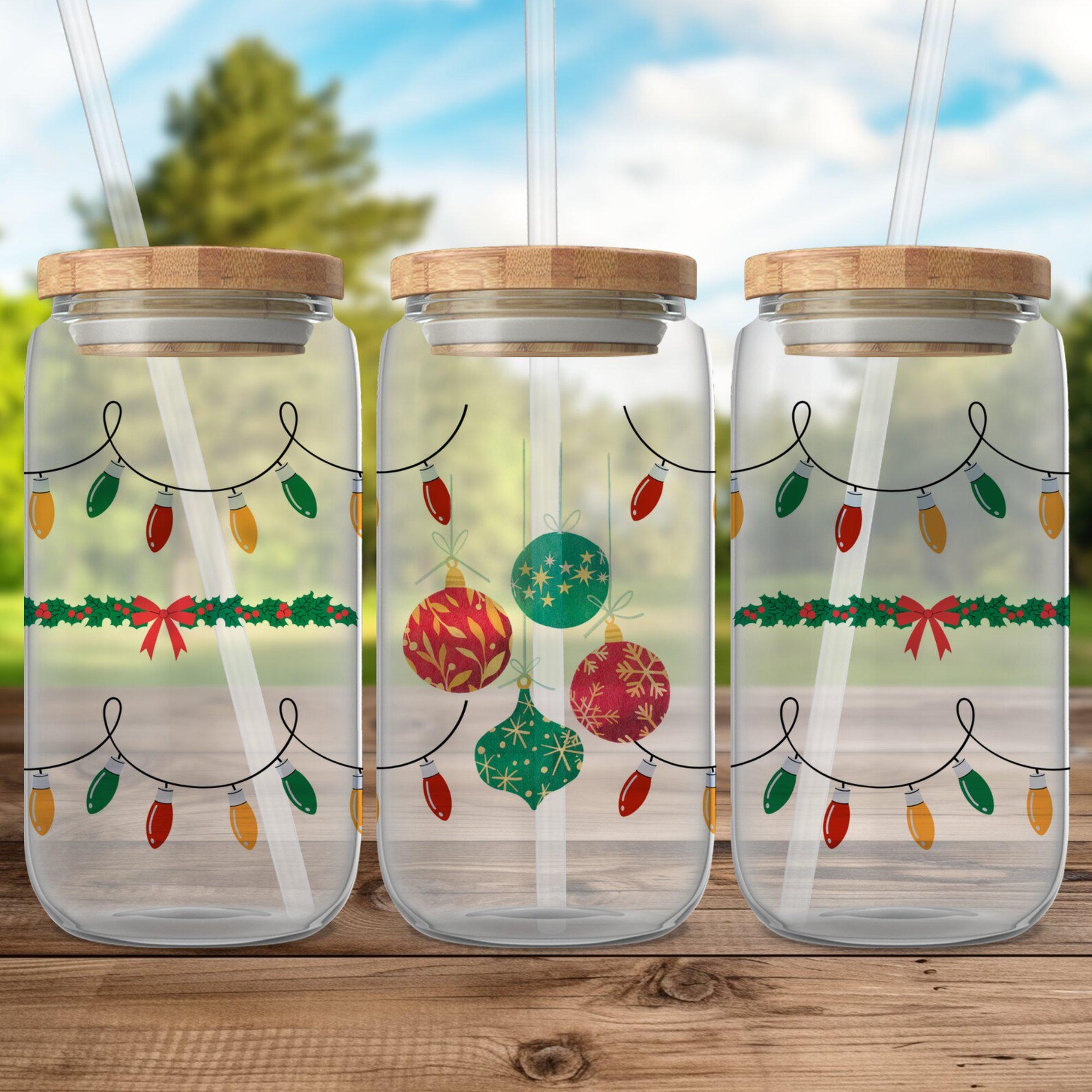 Christmas Lights and Ornaments Holiday Can Glass, Festive Christmas ...