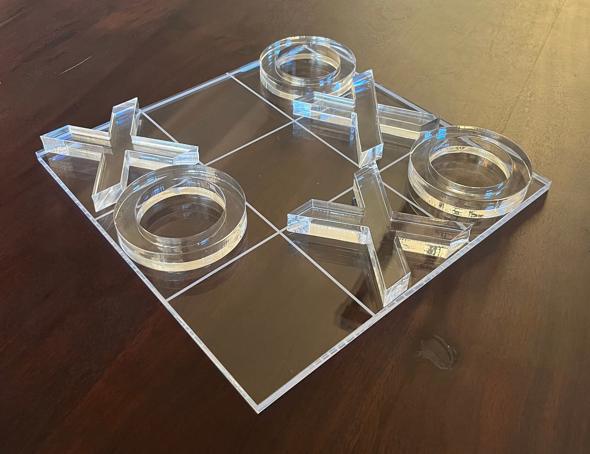 Acrylic Noughts and Crosses - Tic Tac Toe X and O With 10 Pieces ...