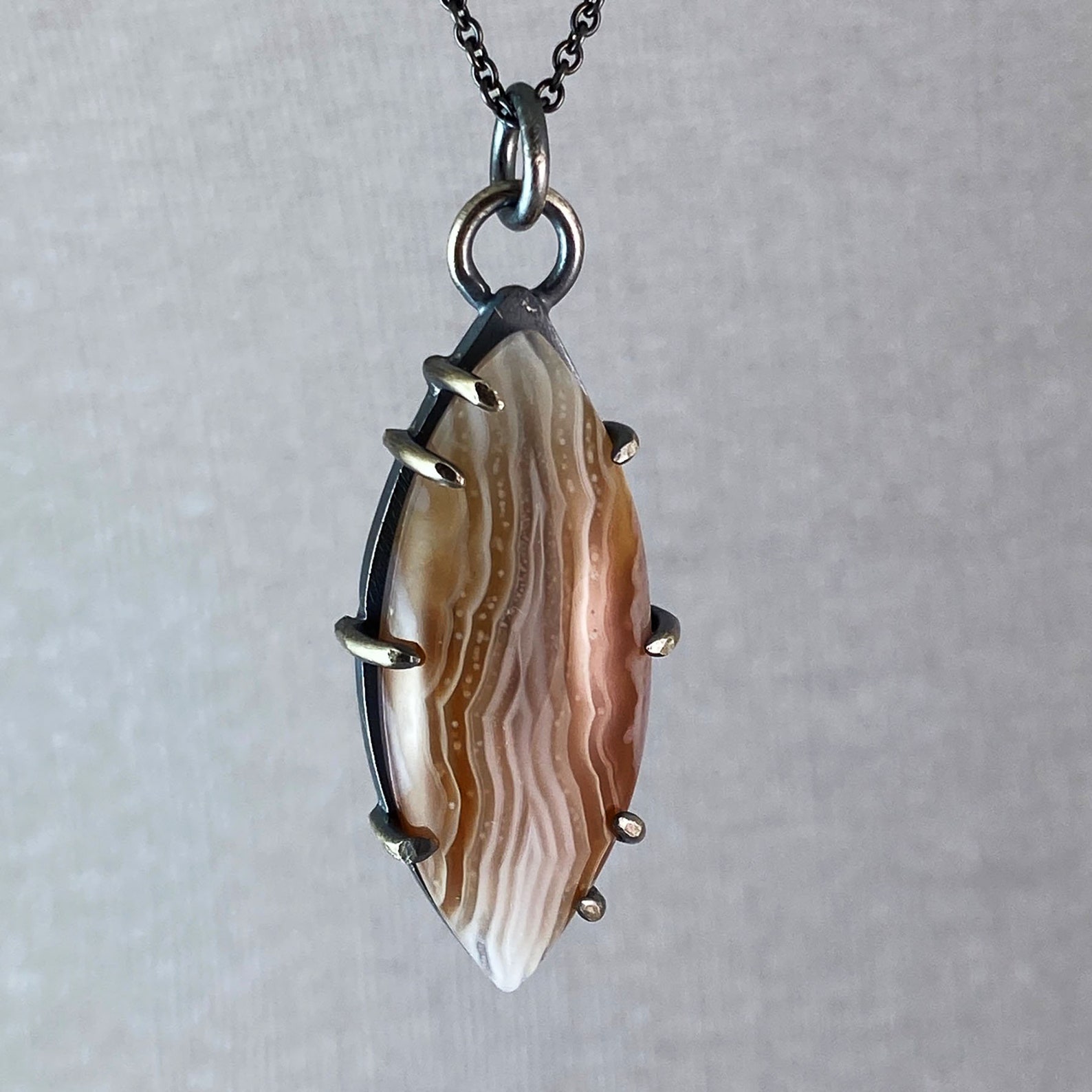 Agate Pendant on Chain Prong Set - Etsy UK