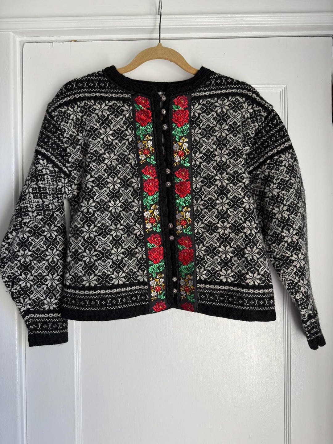 Vintage Squaw Valley 100% Wool Cardigan - Etsy