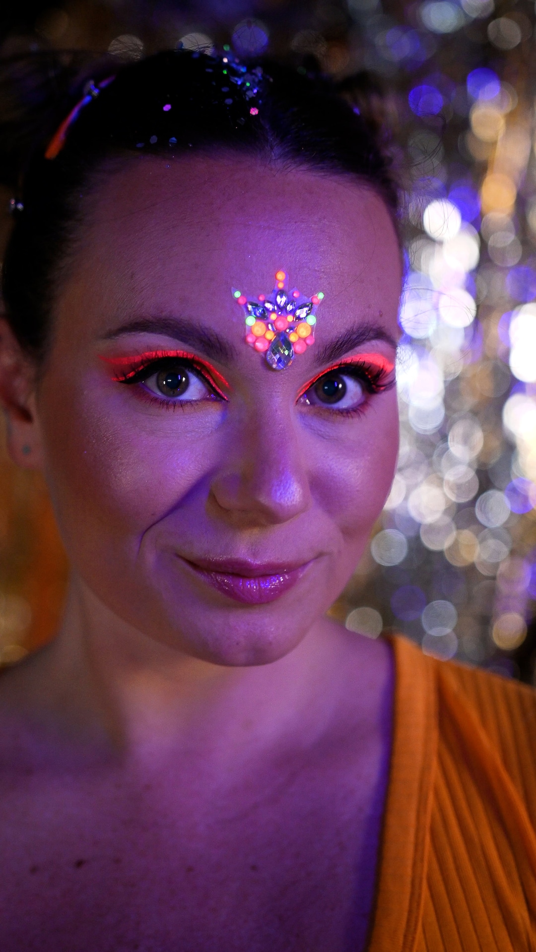 Jesse, Forehead- Neon Demon - Face Jewels, Festival Face, Rhinestones ...