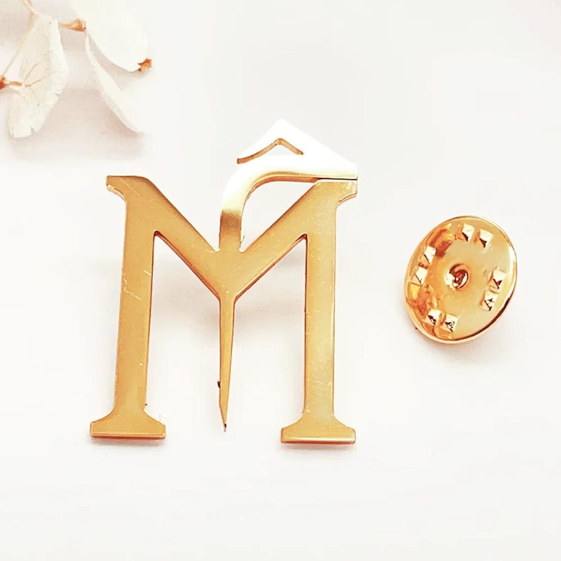 Personalized Logo Badges | Brooch for Brands Events Sports Teams ...